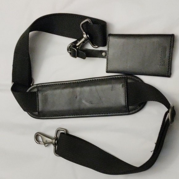 Hartmann | Accessories | Hartman Shoulder Strapluggage Tag | Poshmark
